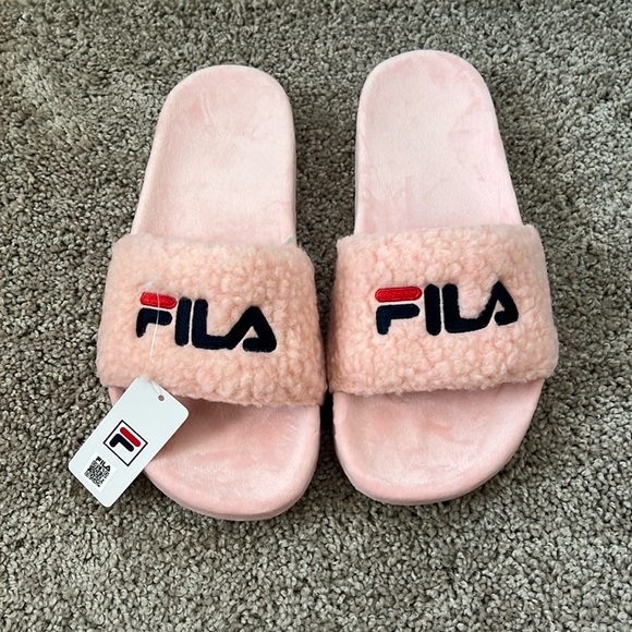 Fila | Shoes | New Fila Fuzzy Slides | Poshmark